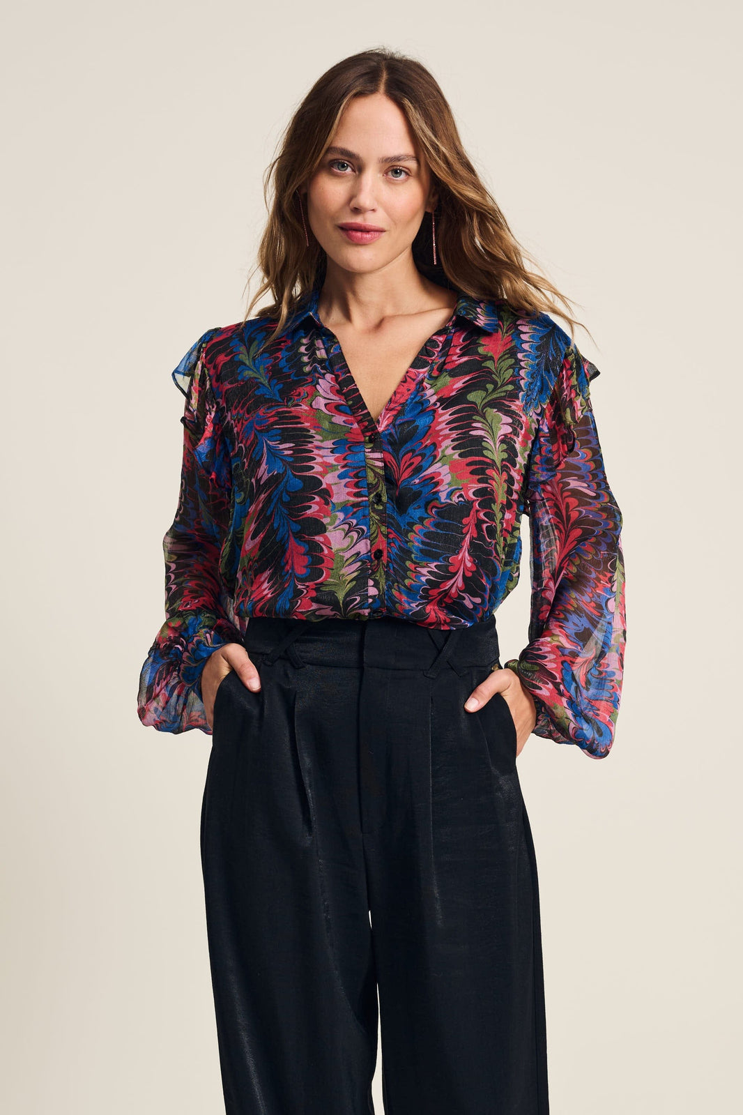 Kleurrijke dames blouses bij POM Amsterdam