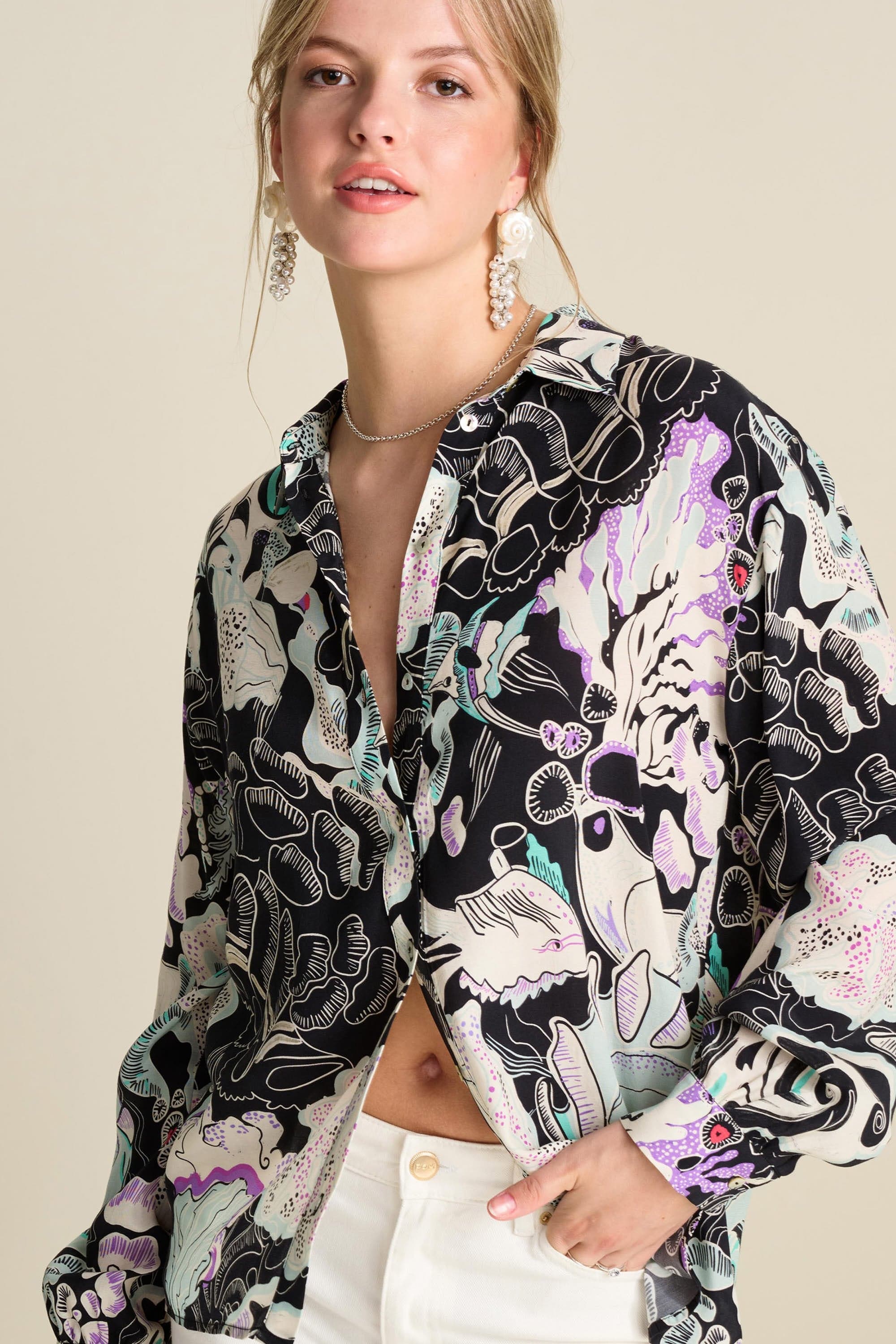 Kleurrijke dames blouses bij POM Amsterdam